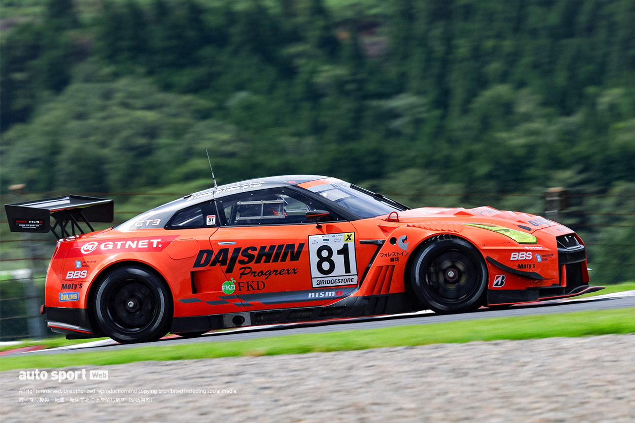 DAISHIN GT-RがS耐復帰後初ポール。真夏のオートポリスでクラフト・バンブーAMGとの接戦制す（AUTOSPORT web） | 自動車情報・ニュース - carview!