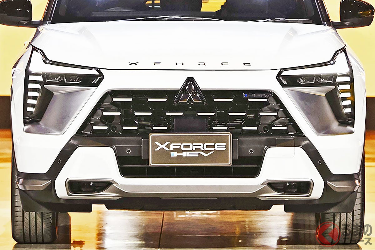 【タイ】三菱が新型「コンパクトSUV」を世界初公開！ 精悍マスク×全長4.4mで「ちょうどイイサイズ」！ 独自技術搭載の「エクスフォースHEV」バンコクで実車展示（くるまのニュース ...