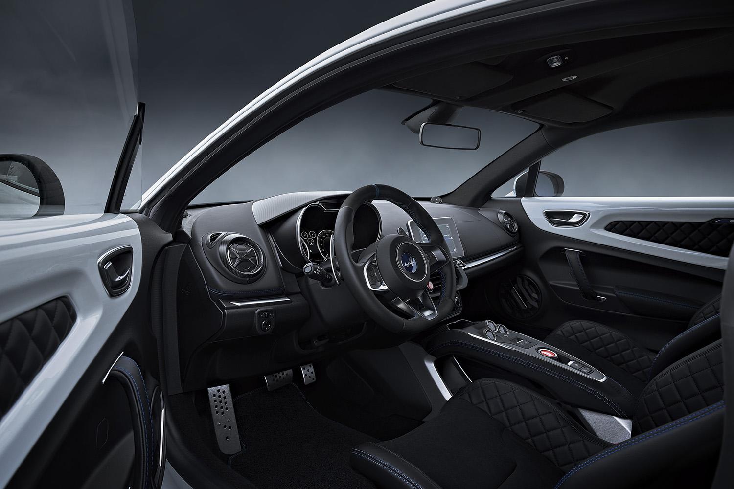 アルピーヌF1チームの移動用車両をモチーフにした2トーンボディ！ 日本専用「アルピーヌA110S ビトン リミテ」24台限定発売（WEB CARTOP） | 自動車情報サイト【新車・中古車 ...