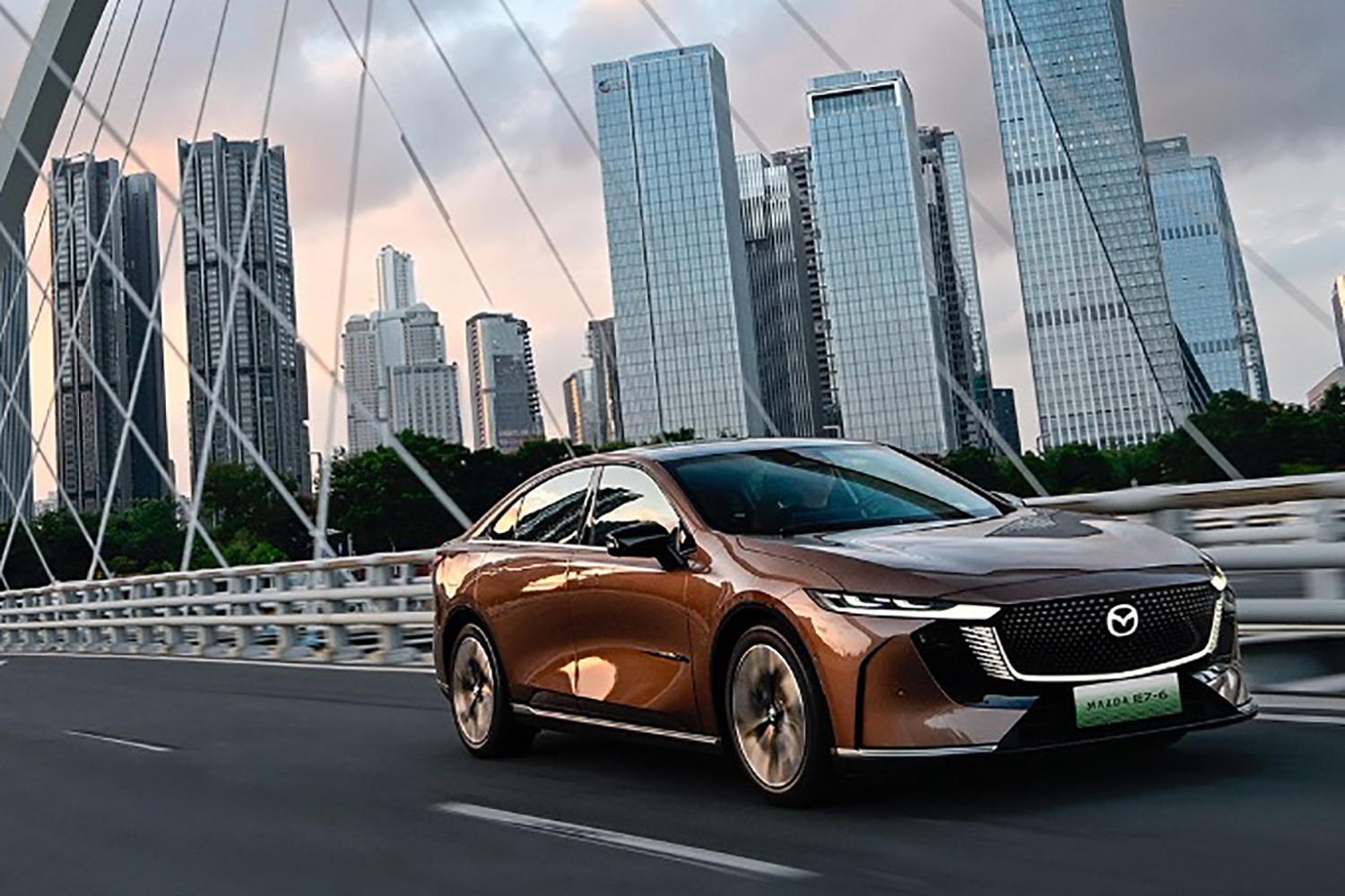 マツダ期待のEVセダン「EZ-6」が中国で発売！ 競争力十分の価格も中身もデザインも全部見せます（THE EV TIMES） | 自動車情報・ニュース - carview!