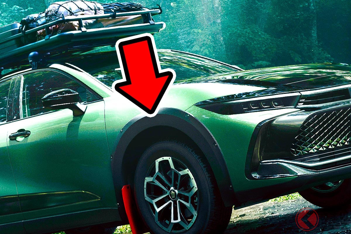 トヨタが“ゴリゴリ”すぎる新型「クラウン」お披露目！ 車高ガチ上げ「本格オフロード仕様」に採用された斬新「ゴリゴリブラック塗装」とは（くるまのニュース） | 自動車情報・ニュース - carview!