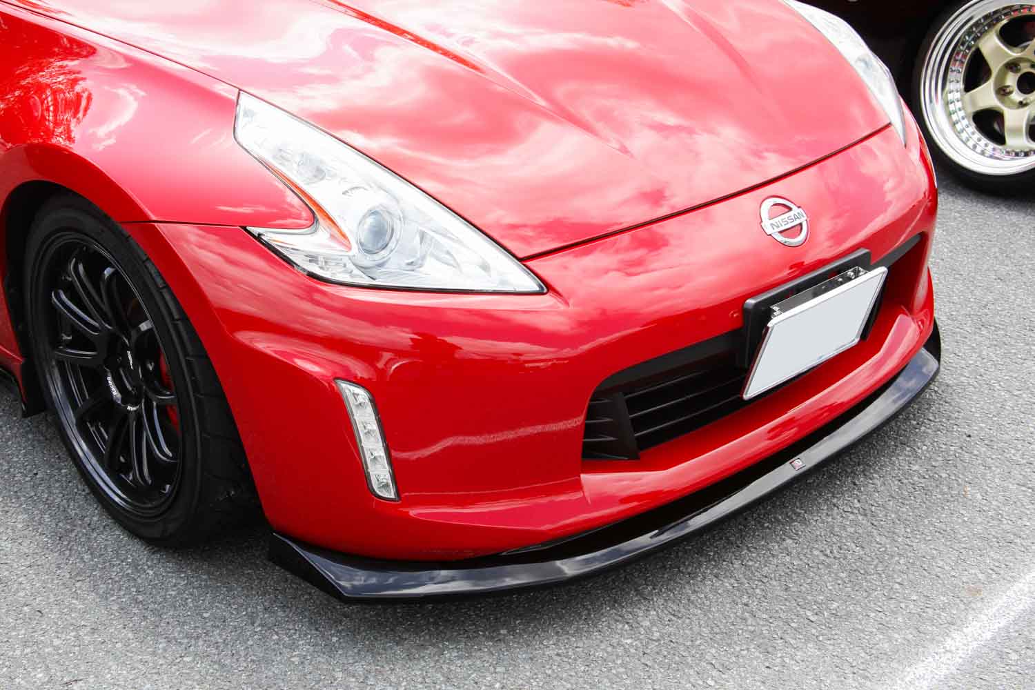 彼女の日産Z34型「フェアレディZ」はレッド ブラックで統一！（Auto Messe Web） | 自動車情報・ニュース - carview!