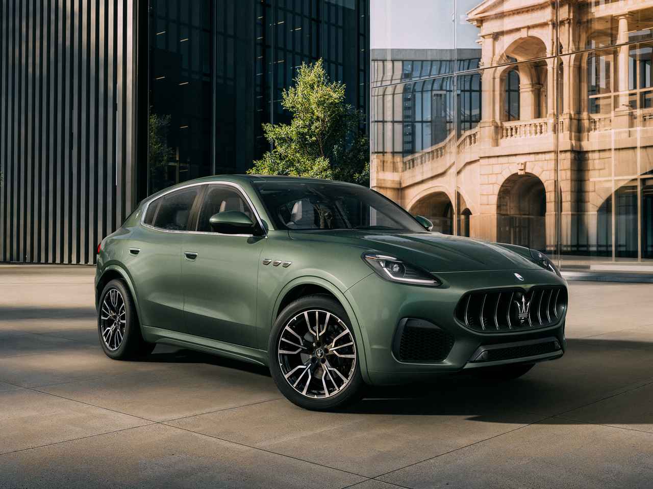 マセラティ グレカーレにエントリーグレード登場、日本でも同時に受注受付開始（Webモーターマガジン） | 自動車情報・ニュース - carview!