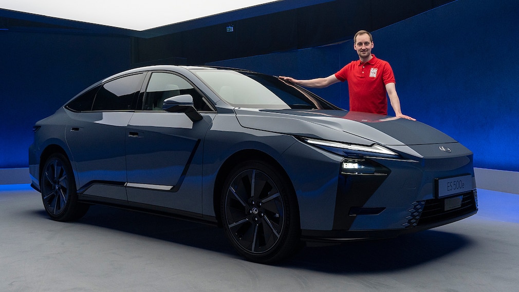 第8世代「レクサス ES」はSクラスとA8をターゲットにフルハイブリッドと電気自動車として登場！（AutoBild Japan） | 自動車情報・ニュース - carview!