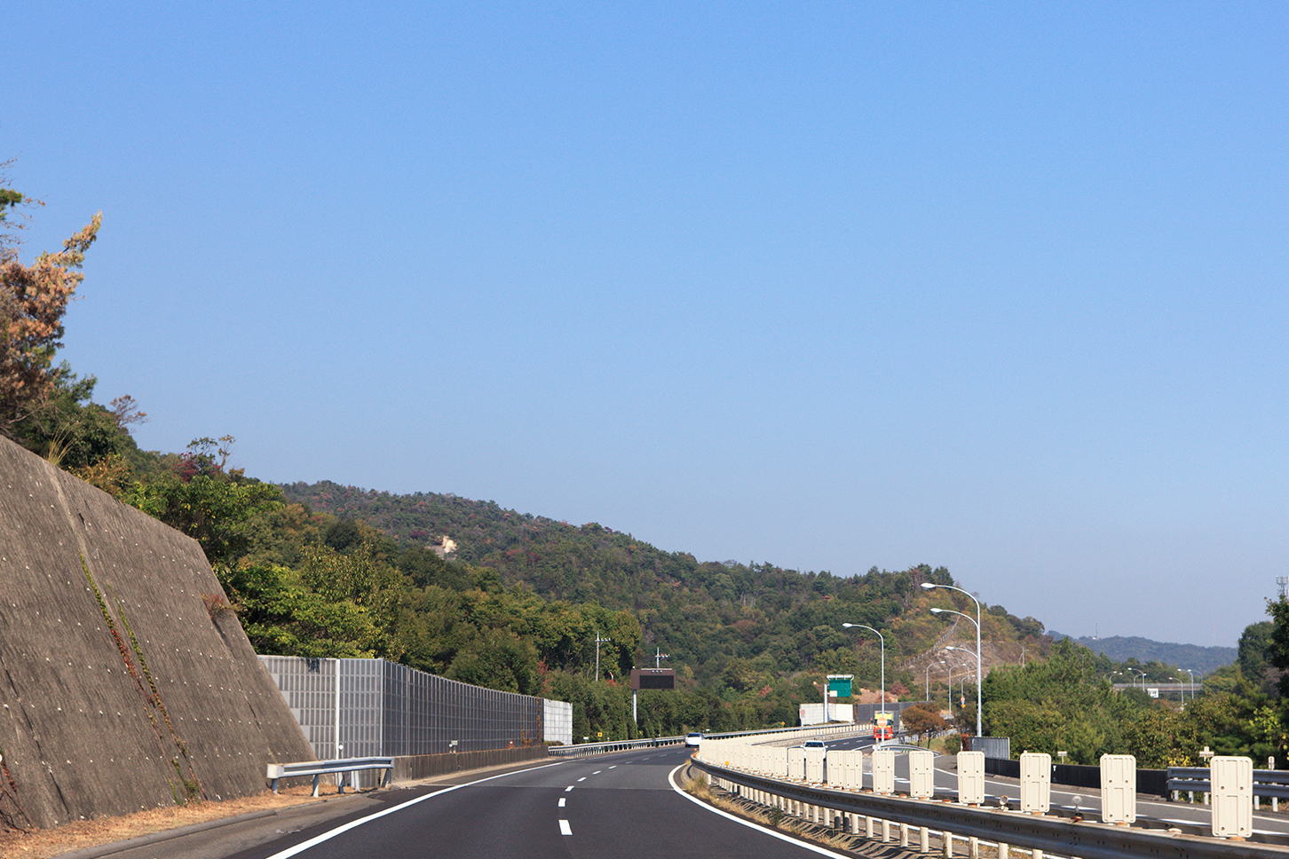 山陽道・トンネル火災事故による通行止め（播磨JCT－赤穂IC間）は12月下旬まで！ 迂回は中国自動車道を推奨。（くるくら） | 自動車情報・ニュース - carview!