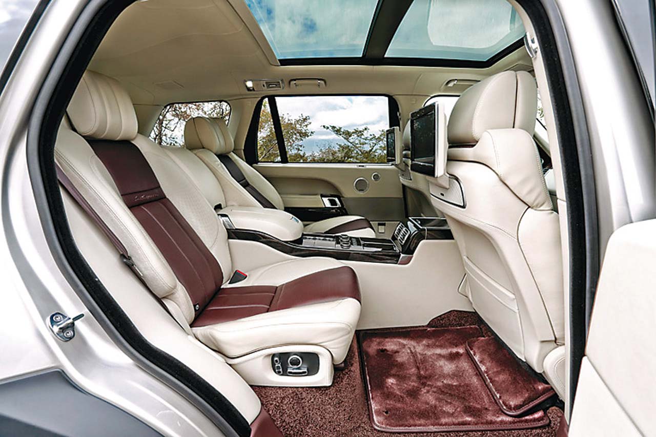 レンジローバーのトップレンジ「SV オートバイオグラフィー」が表現するプレミアムSUVの世界観 【Playback GENROQ 2017】（GENROQ Web） | 自動車情報・ニュース ...