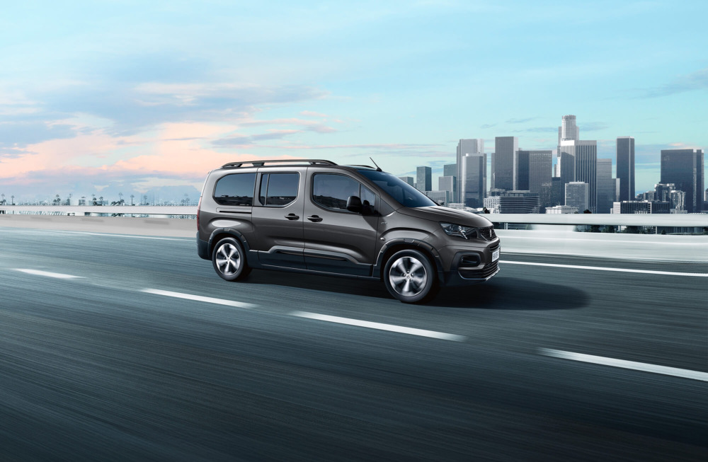 フランス流MPVに160台限定車 プジョー・リフター・ロングGTドライブ・エディション（AUTOCAR JAPAN） | 自動車情報・ニュース - carview!