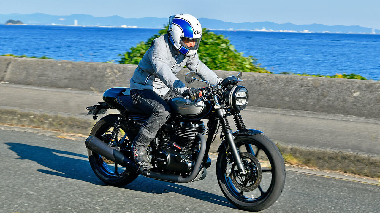 GB350をカフェレーサー化！【アクティブ ホンダ GB350S試乗インプレ】セパハン＆バックステップで行こう！（WEBヤングマシン） | 自動車情報・ニュース - carview!