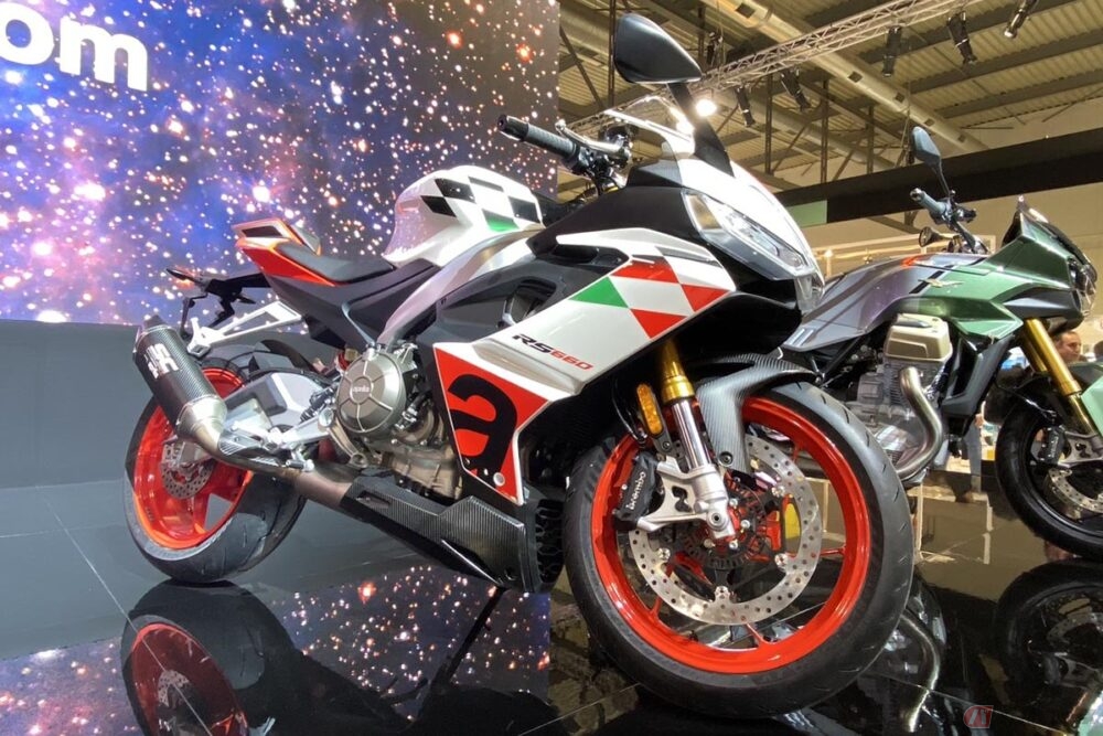 アプリリア「RS660 EXTREMA」公開 パフォーマンスパーツを装備し3kgの軽量化を実現【EICMA2022】（バイクのニュース ） | 自動車情報・ニュース - carview!