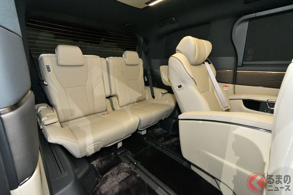 トヨタが1700万円超えの新型「クラウンヴェルファイア」初公開！ 「クラウンミニバン」を全面刷新！ 競合ひしめく中国で発表（くるまのニュース） | 自動車情報・ニュース - carview!