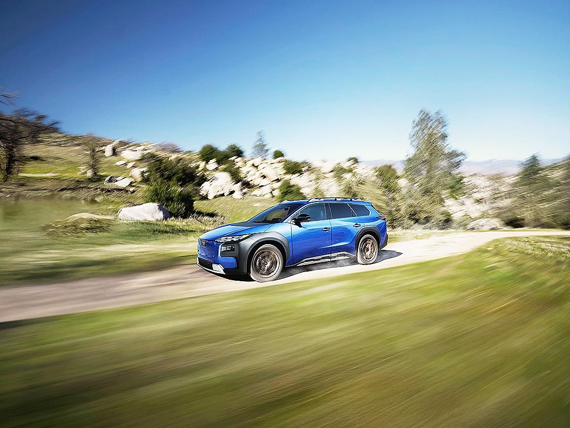 スバル、NYショーで新型EV「トレイルシーカー」初披露 新型アウトバックやソルテラも公開（日刊自動車新聞） | 自動車情報・ニュース - carview!