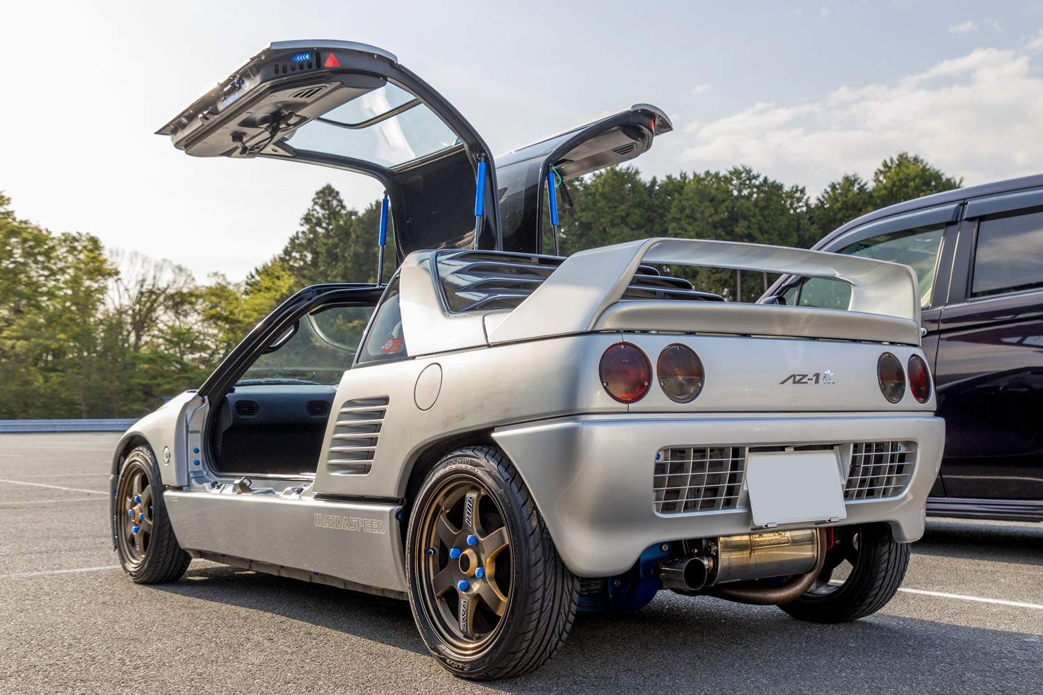 新車から30年愛を注いだマツダ「AZ-1」カスタムはDIYで仕上げた自分仕様でした！（Auto Messe Web） | 自動車情報・ニュース - carview!