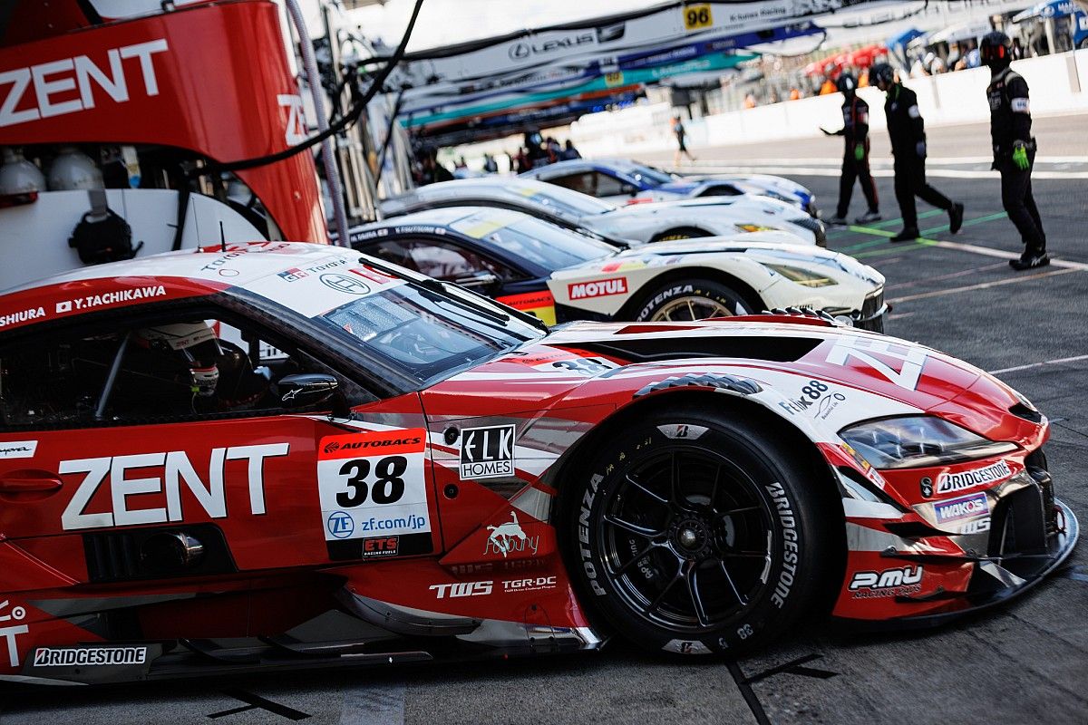 38号車セルモ、立川祐路“監督”率いる新体制を発表。2024年は“KeePer CERUMO”に……長年のパートナーZENTもサブスポンサーとして協賛を継続（motorsport.com 日本 ...
