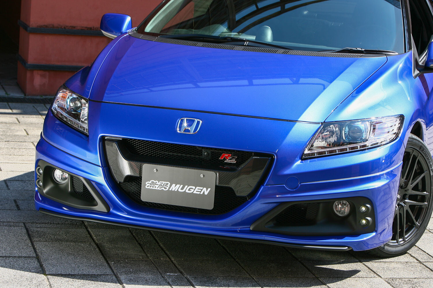 無限がハイブリッドをチューニング！ 450万円のホンダ「CR-Z MUGEN RZ」は販売面で成功したのか？（Auto Messe Web） | 自動車情報・ニュース - carview!