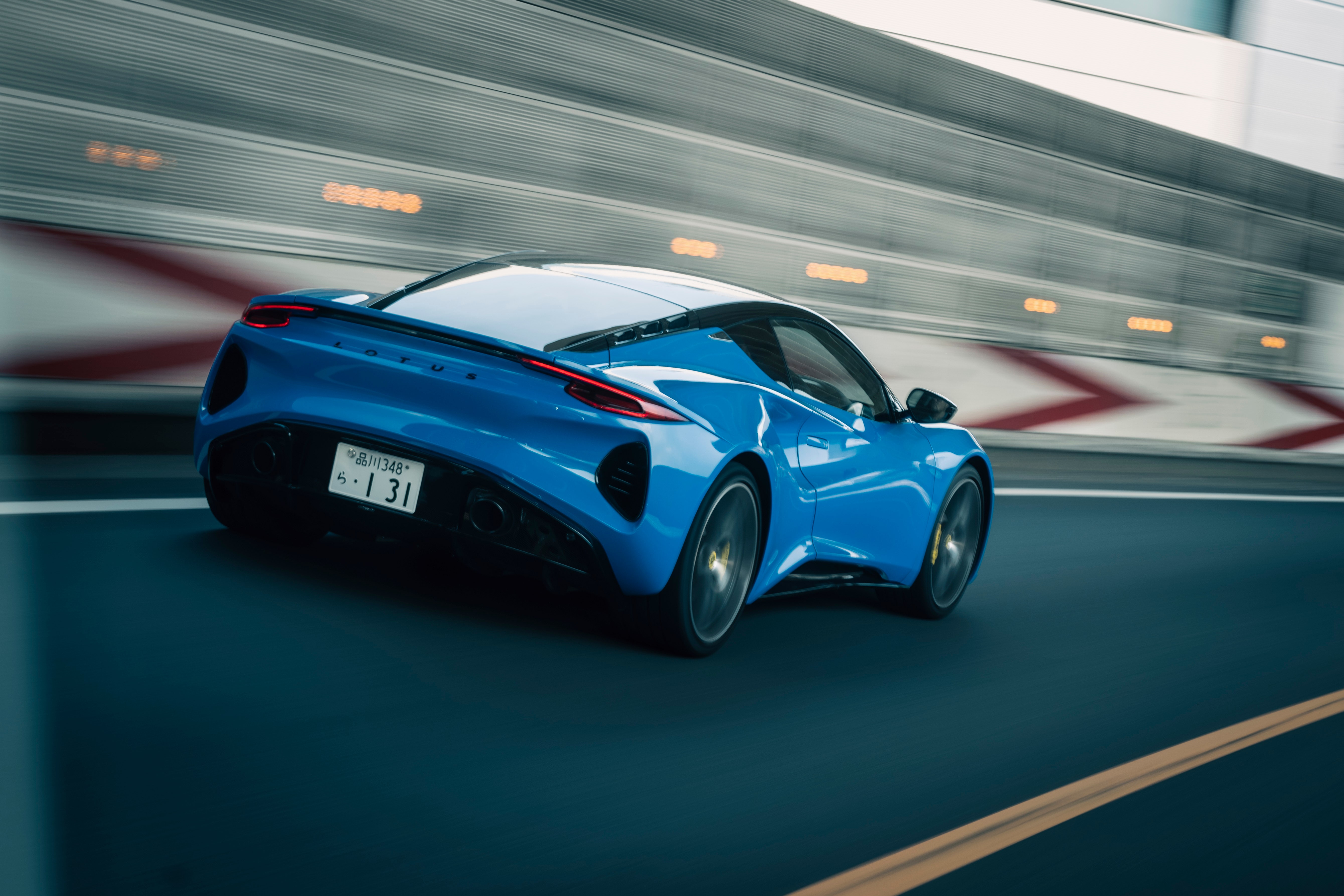 ロータスらしさ全開！──新型エミーラ試乗記（GQ JAPAN） | 自動車情報・ニュース - carview!