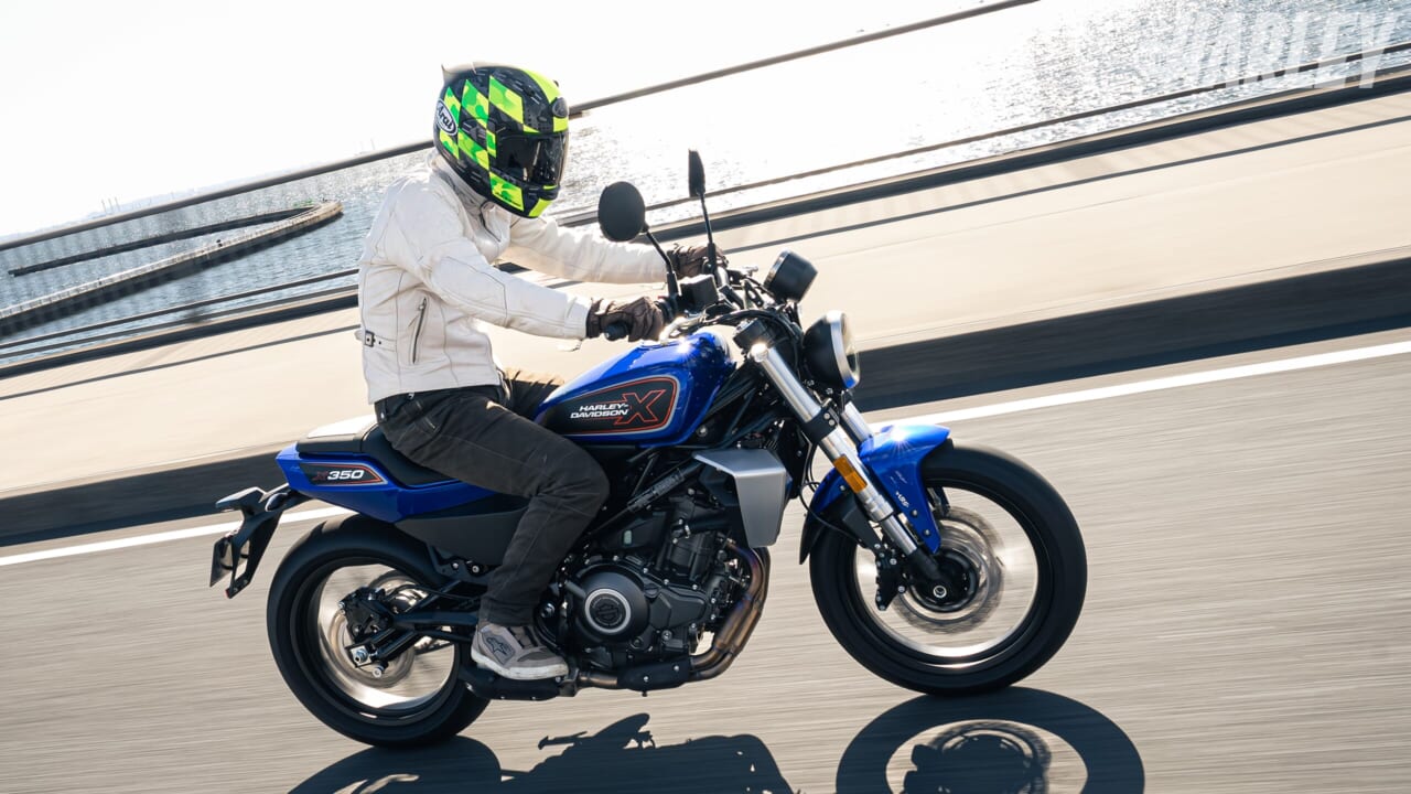 [2025モデルも価格据え置き!] ハーレーダビッドソンX350/X500に新色コズミックブルー登場（WEBヤングマシン） | 自動車情報・ニュース - carview!