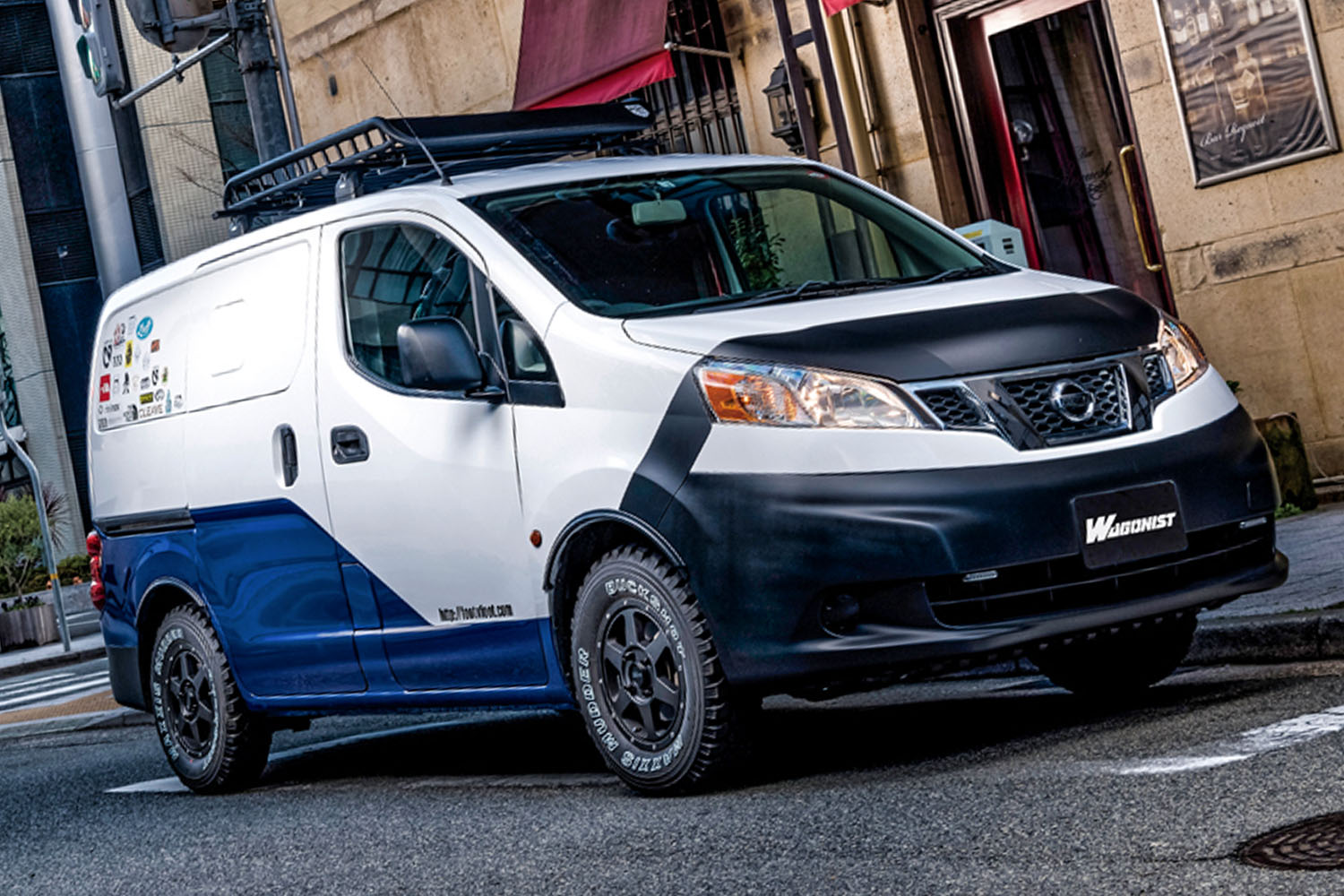 日産「NV200バネット」をおしゃれなキャンプ仕様に！ 北米仕様カスタムでカッコよさ倍増！（Auto Messe Web） | 自動車情報・ニュース - carview!