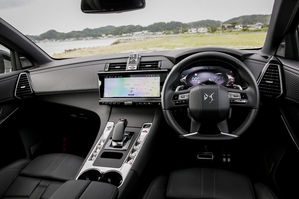 【DS DS7】アップデートで独自の世界観を強化（グーネット） | 自動車情報・ニュース - carview!