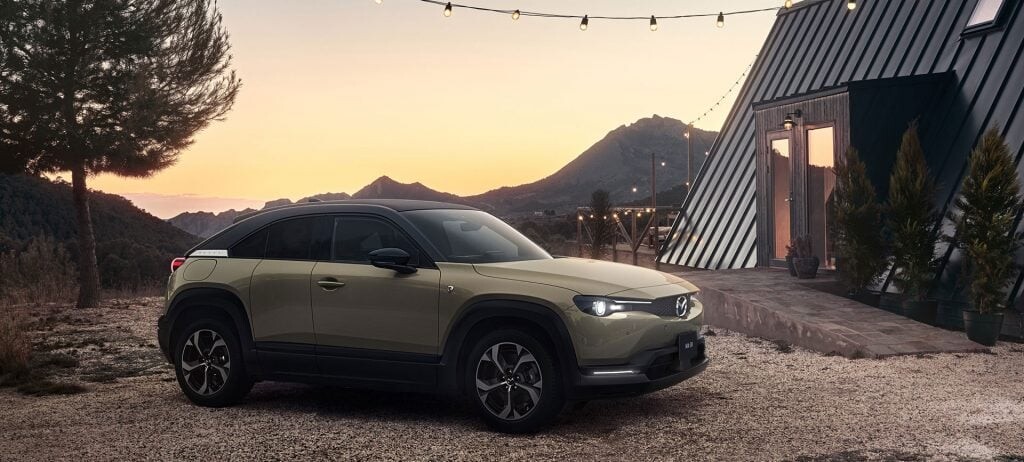 マツダ「MX-30ロータリーEV」発表 ロータリーエンジンがPHEVで復活！【動画あり】（グーネット） | 自動車情報・ニュース - carview!