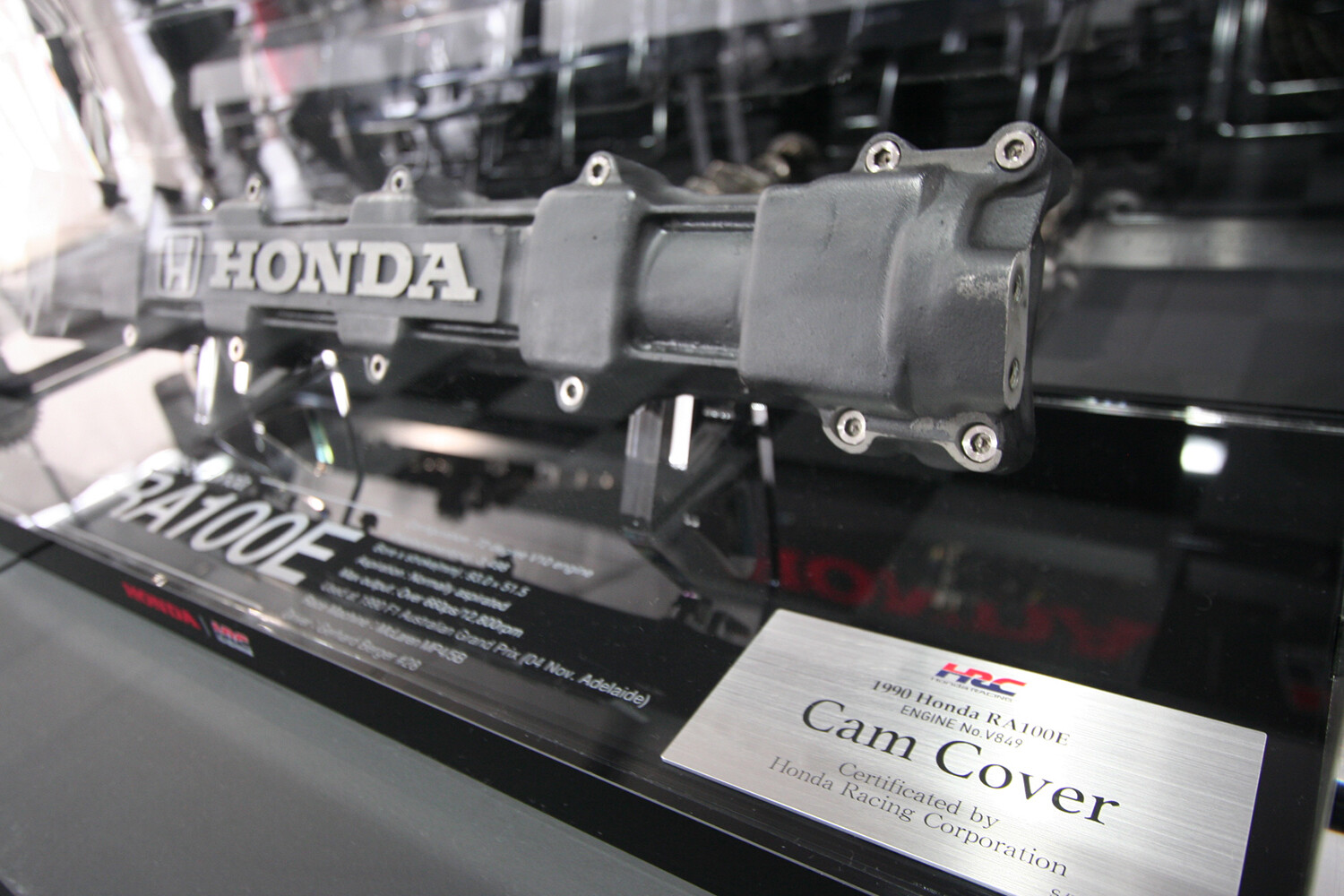 1990年のマクラーレンホンダに積んだF1用V10エンジンも買えるってマジ!? HRCのメモラビリア事業が軽く衝撃！（WEB CARTOP） | 自動車情報・ニュース - carview!