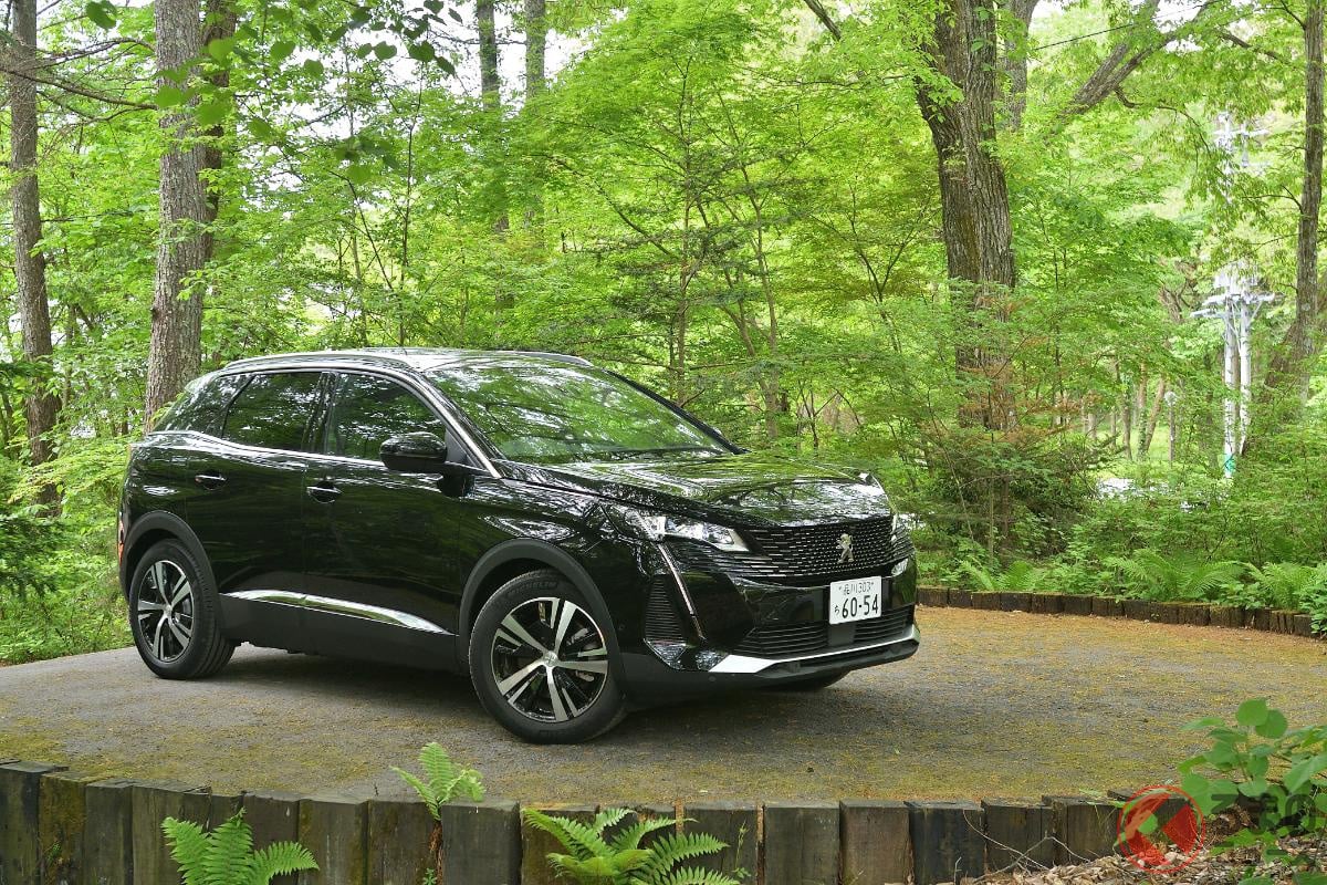 プジョー最強の“300馬力”SUV「3008」がスゴイ！ 1.6リッターエンジン搭載の「GT HYBRID4」どんなクルマ？ 軽井沢の｢愛車映えスポット｣へドライブして感じた“実力”とは ...