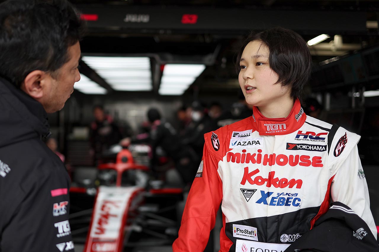 JujuがTBS『バース・デイ』に二度目の出演。スーパーフォーミュラ第1戦の舞台裏に密着（AUTOSPORT web） | 自動車情報・ニュース - carview!