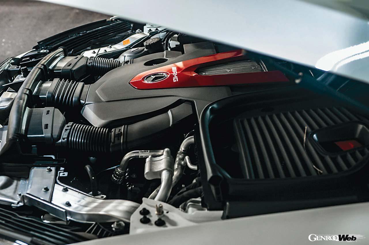 SUVクーペのトップランナー対決！ メルセデスAMG GLC 43とBMW X4 M40iを吟味する 【Playback GENROQ 2017】（GENROQ Web） | 自動車情報 ...