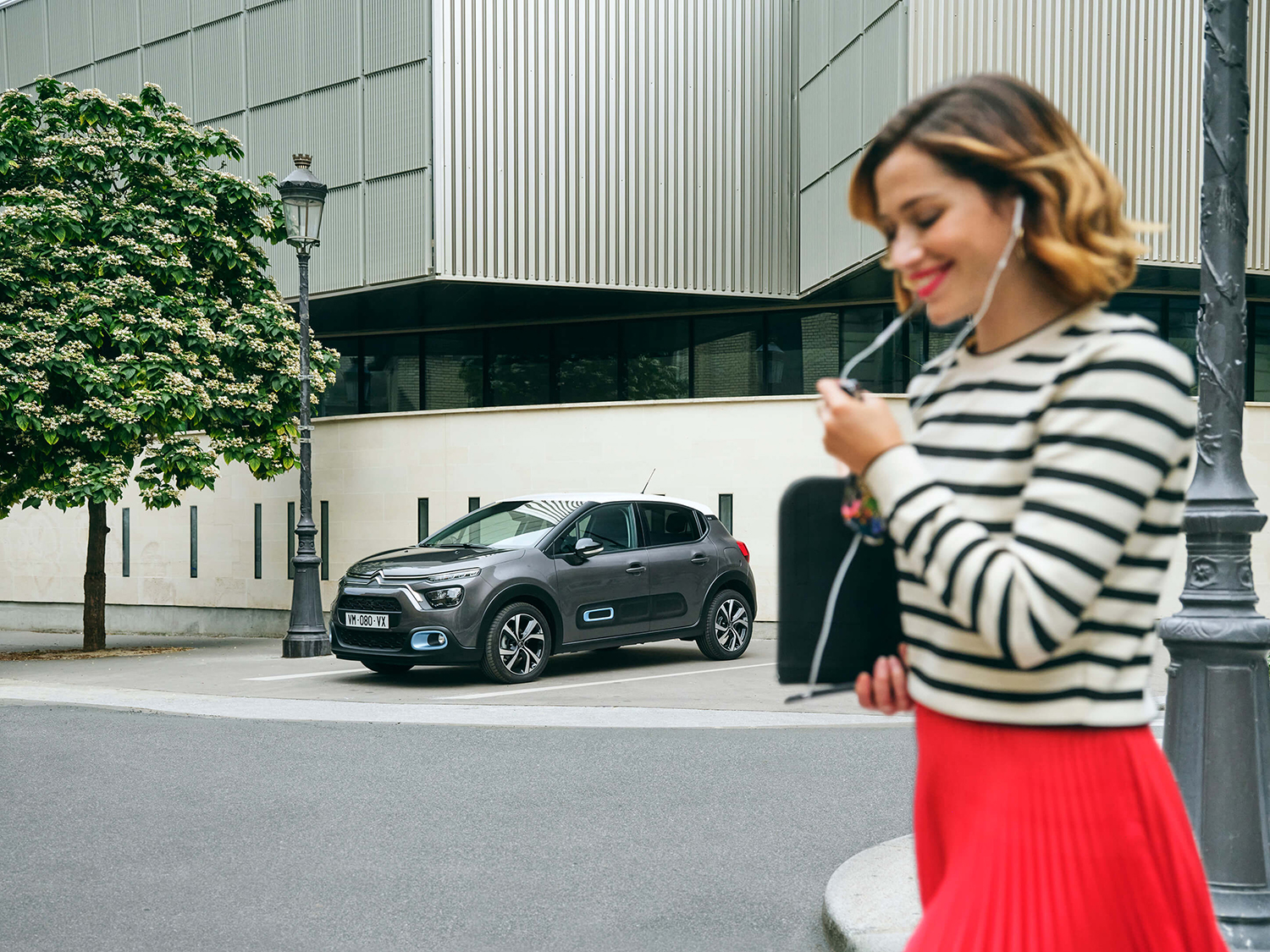 有名ファッション誌とのコラボ第2弾！ シトロエンならではの特別仕様車「C3 ELLE」を発売（WEB CARTOP） | 自動車情報・ニュース - carview!