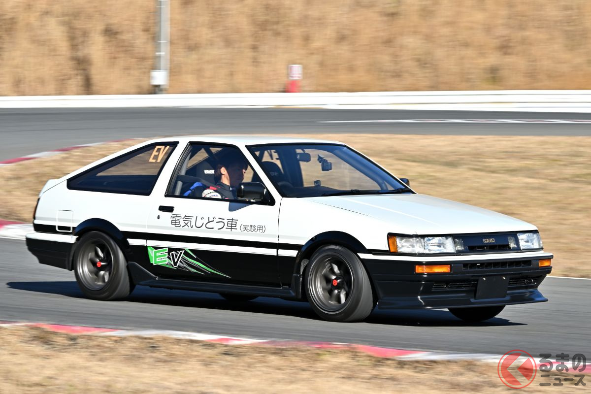 ス、スゴい！ 「AE86が峠を走る！」 トヨタが限定「迫力CM」を公開！ ラリチャレ伊香保で何が起こる？（くるまのニュース） | 自動車情報・ニュース - carview!