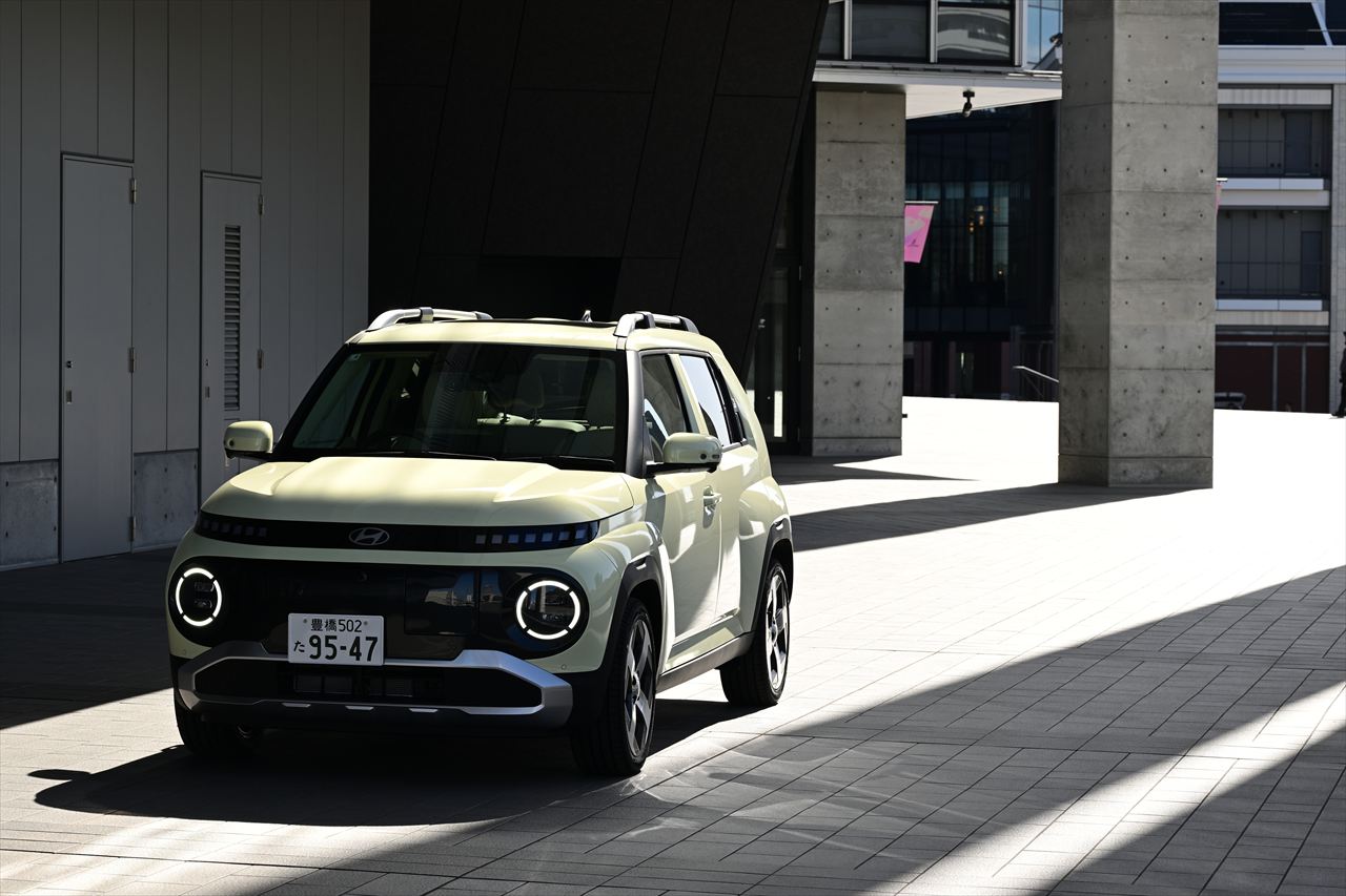 コンパクトなボディに多彩に機能が満載！「ヒョンデ インスタ―」（LEVOLANT）(ヘッドライン) | 自動車情報・ニュース - carview!