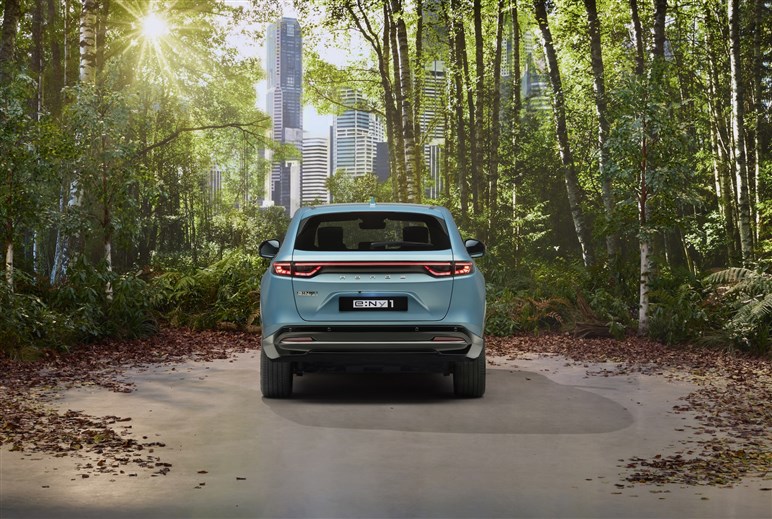 ホンダが斬新デザインの電動SUV「e:NP2」を中国で発売。足元揺らぐBEV市場に不安も…（carview!）(2ページ目) | 自動車情報サイト【新車・中古車】 - carview!