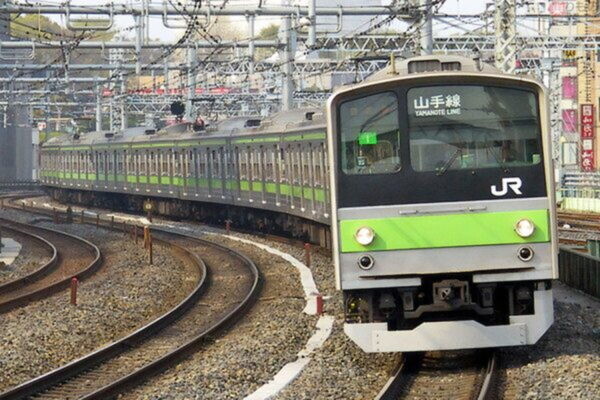 山手線の現行車両が「205系そっくり」な車体カラーに！ 懐かしい復刻デザイン編成が来月登場！（乗りものニュース） | 自動車情報・ニュース - carview!