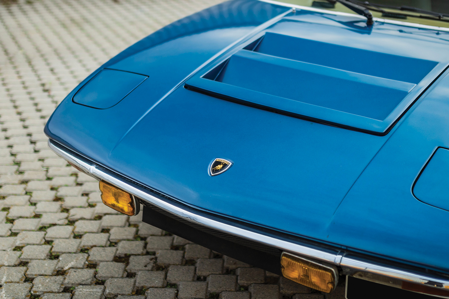 ガンディーニとスタンツァーニが作ったのに……アレ？ 期待度MAXだったランボルギーニ・ウラッコが鳴かず飛ばずで消えたワケ（WEB CARTOP） | 自動車情報・ニュース - carview!