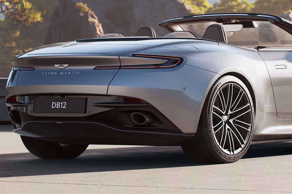 究極のオープントップ・スーパーツアラー誕生！アストンマーティン、「db12ヴォランテ」を今週カリフォルニアで発表！（le Volant