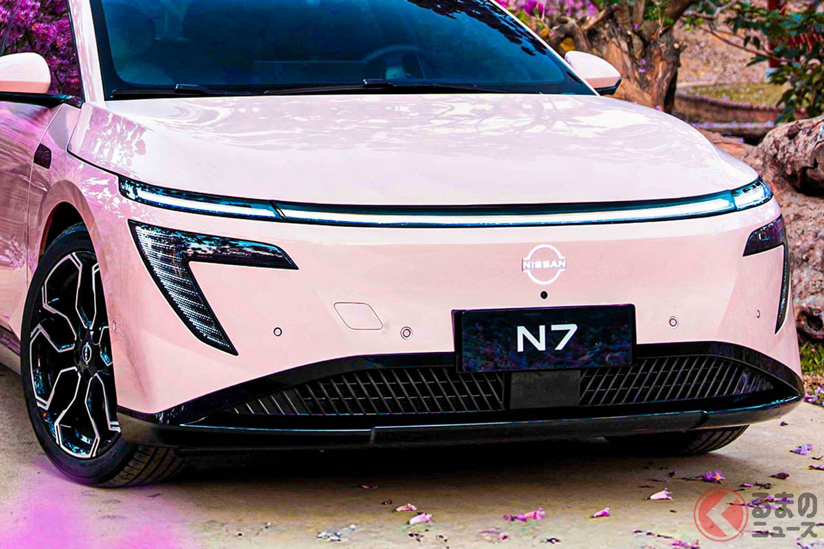 【中国】日産「新型4ドア“ハードトップ”」発表！ 全長5m級の美麗ボディがカッコイイ「N7」！ 冷蔵庫・テレビ・大型ソファも採用の“豪華内装”もイイ「パワフルモデル」登場（くるまのニュース ...