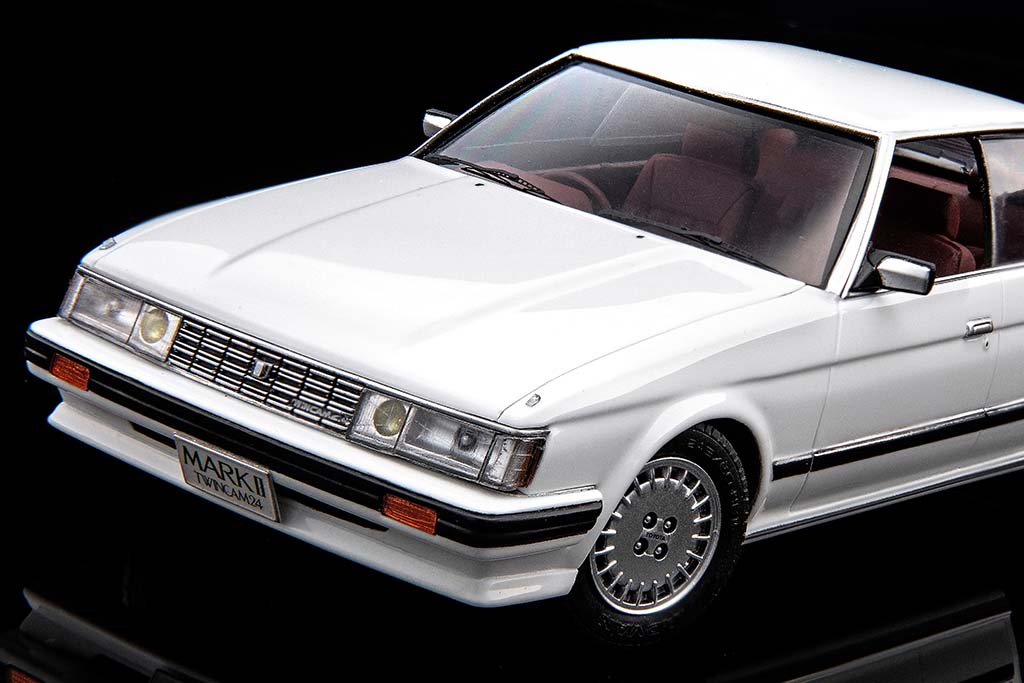 美しき正統をボディ改修で極める！マイクロエース製プラモ「GX71マークII」に手を加えるポイントはココ！【モデルカーズ】（LE VOLANT CARSMEET WEB） | 自動車情報 ...