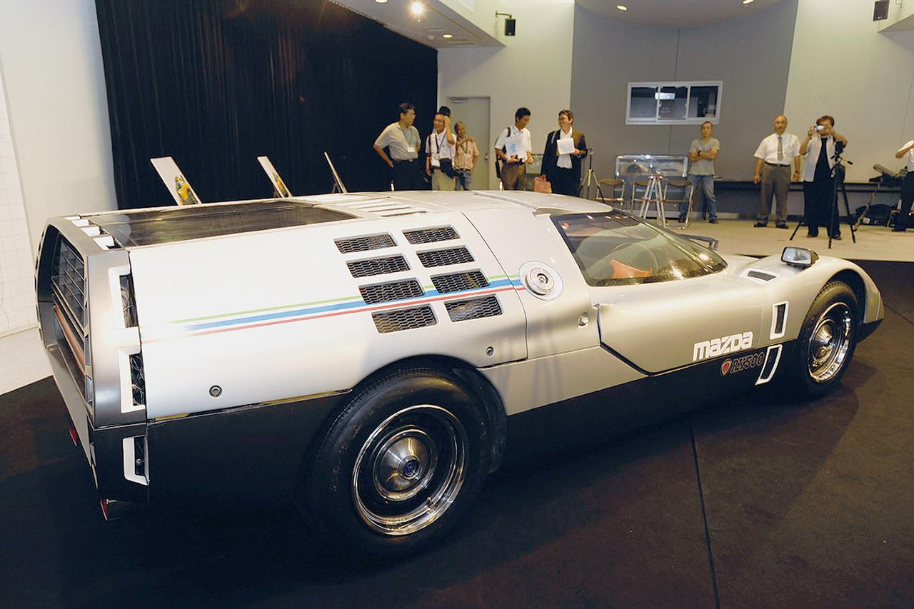 マツダ RX500は、ウエッジシェイプのボディにロータリーエンジンの先進性を加えていた【幻のスーパーカー・日本編／02】（Webモーターマガジン） | 自動車情報サイト【新車・中古車 ...