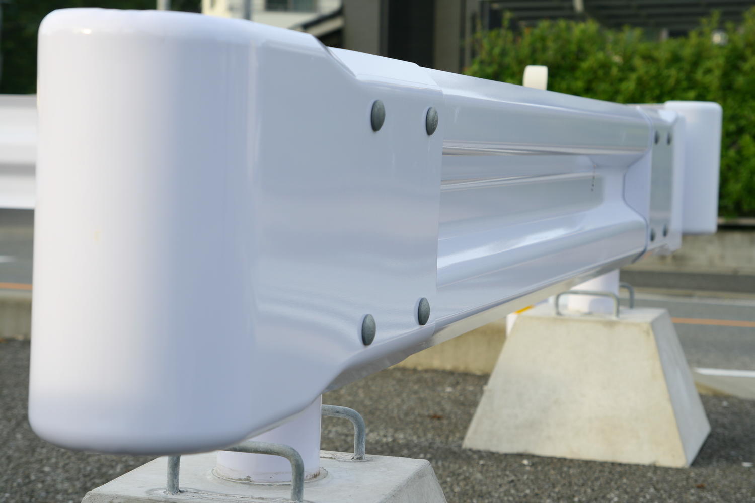 もう道路脇から目が離せない！ ガードレールの種類が衝撃の奥深さだった（WEB CARTOP） | 自動車情報・ニュース - carview!