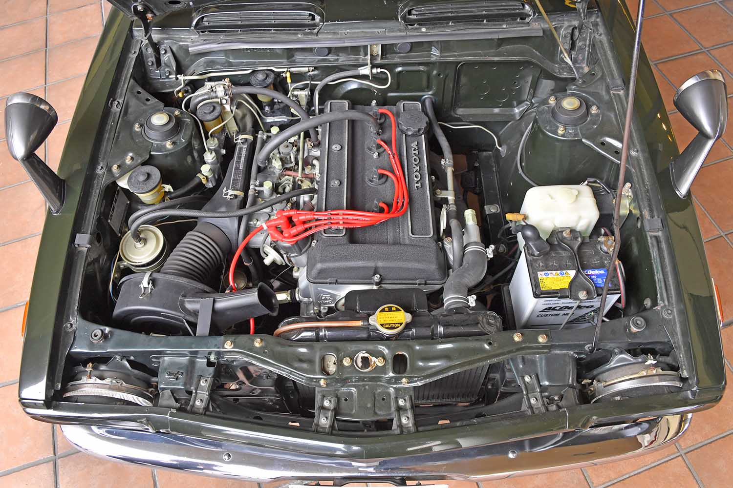 「レビン」と「トレノ」の違いを詳細解説！ トヨタ初のオバフェンを装着したTE27とはどんなクルマだったのか【国産名車グラフィティ】（Auto Messe Web） | 自動車情報・ニュース ...