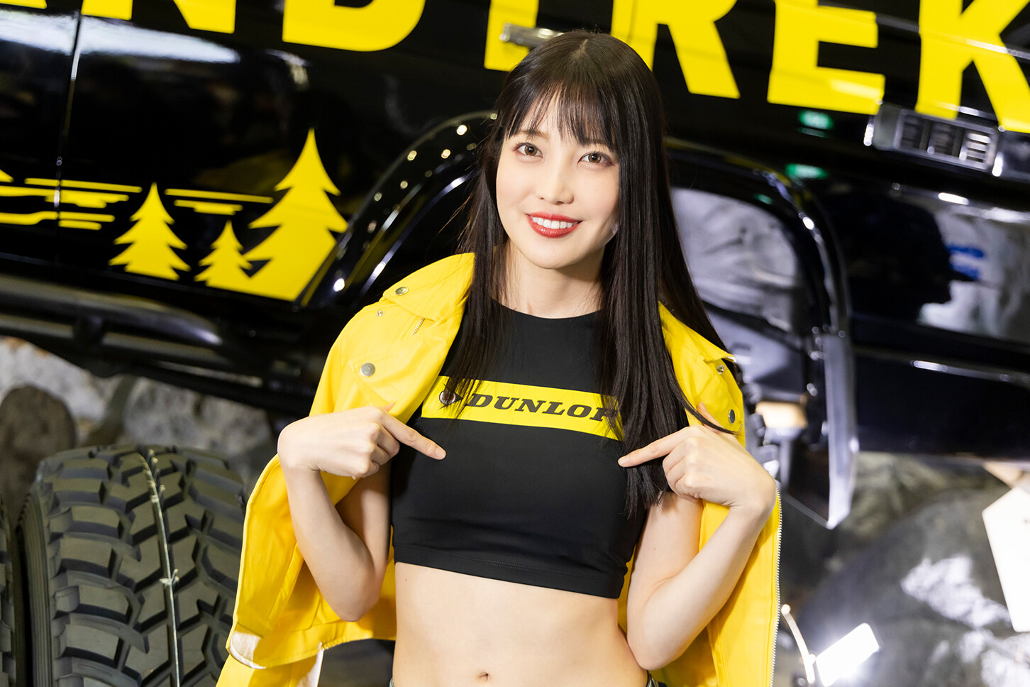 美女は世界を救う！ オートサロンの女神たち #03｜DUNLOP 【東京オートサロン2024】（くるくら） | 自動車情報・ニュース - carview!