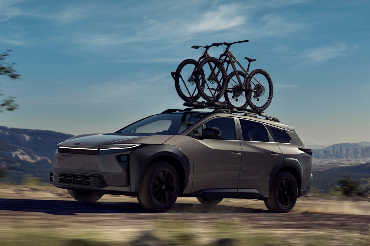 トヨタ新型SUV「bZウッドランド」を発表！ バッテリーEVのラインナップを拡大。日本向け「bZ4Xツーリング」は26年春頃に発売【新車ニュース】（くるくら） | 自動車情報・ニュース ...