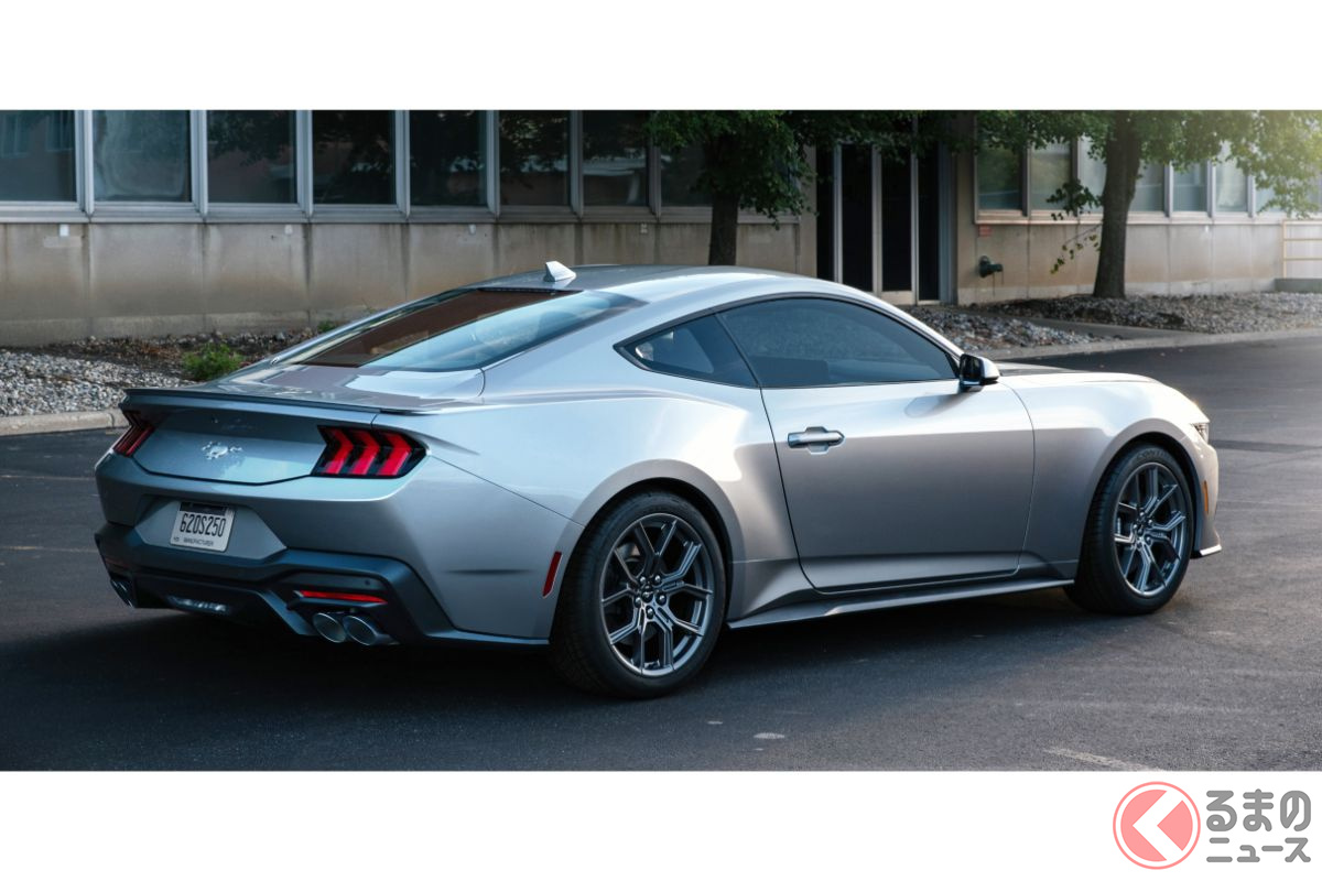 いよいよ最期!? V8+MTの設定あり！ 「世界一売れた」スポーツカー「マスタング」新型モデルが米で世界初公開！ 「特別」なサイドブレーキでドリフトも自在か!?（くるまのニュース） | 自動車 ...