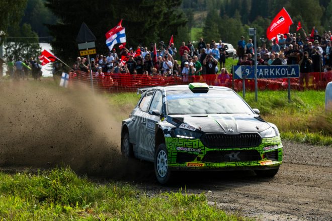 「失うものは何もない」オリバー・ソルベルグ、首位陥落も混戦模様のWRC2制覇を目指す（AUTOSPORT web） | 自動車情報・ニュース - carview!