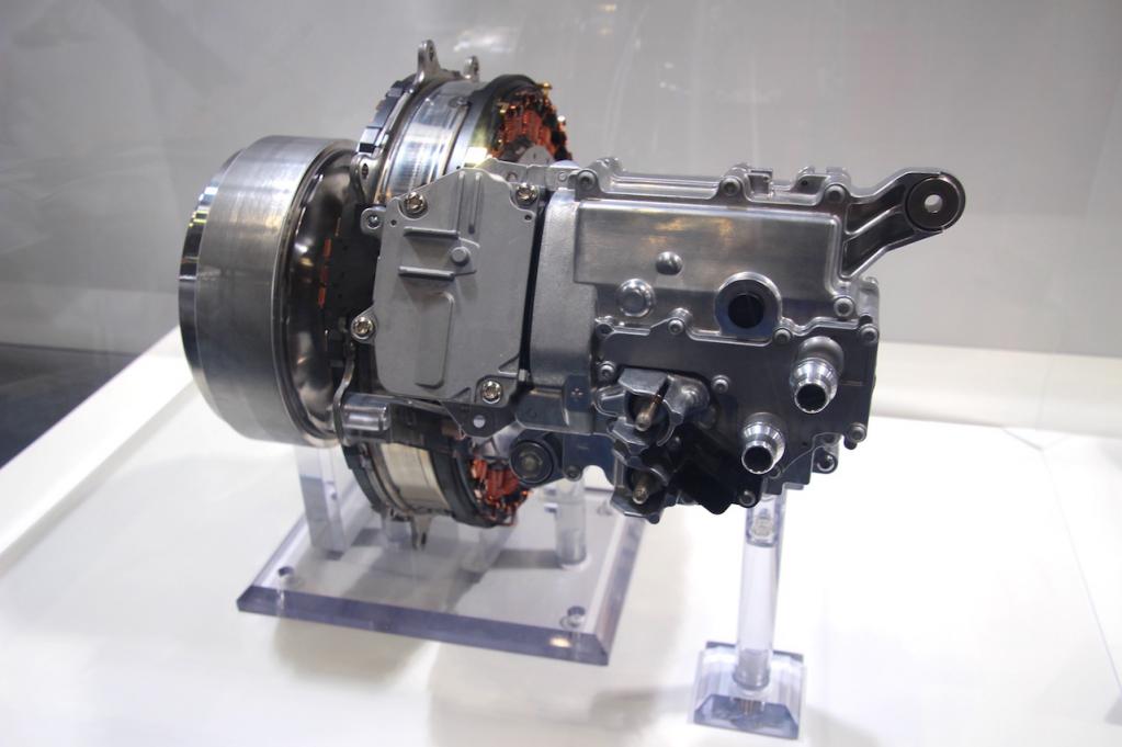 三菱電機：Sクラスに採用された48Vハイブリッド車向けISG [人とくるまのテクノロジー展2018横浜] （MotorFan） | 自動車情報・ニュース - carview!