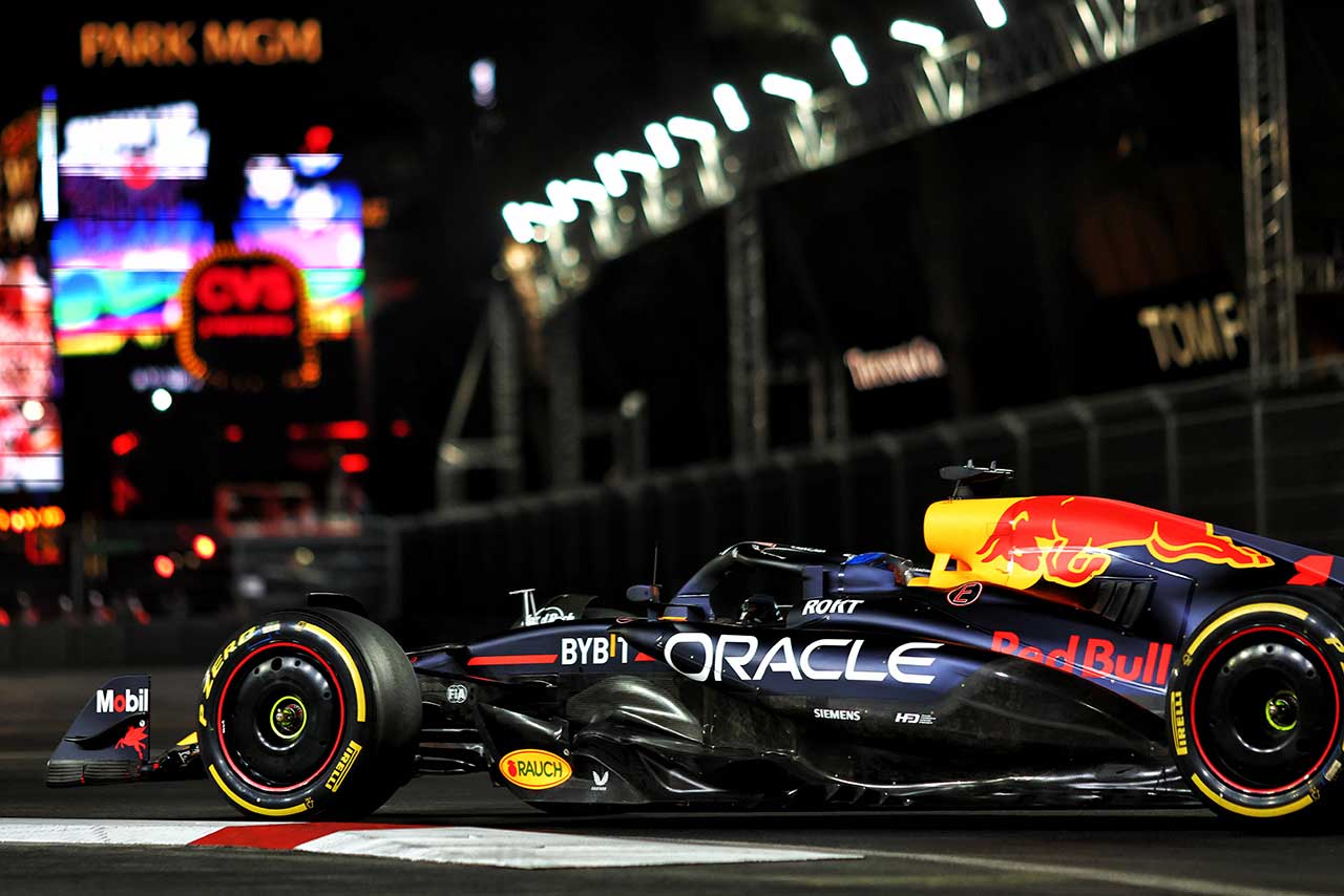 レッドブル＆HRC密着：フロントタイヤへの熱入れを苦手にするRB20。弱点が露呈し初日は2台とも下位に沈む（AUTOSPORT web） | 自動車情報・ニュース - carview!