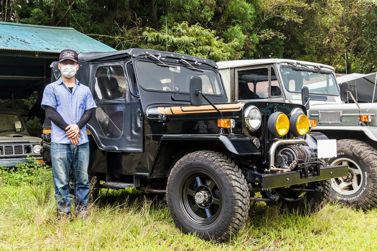 父から譲り受けたJ59型「三菱ジープ」で毎日通勤！「ゴールデンブラック」仕様にRAYS「TE37」ホイールがポイントです（Auto Messe Web） | 自動車情報・ニュース - carview!