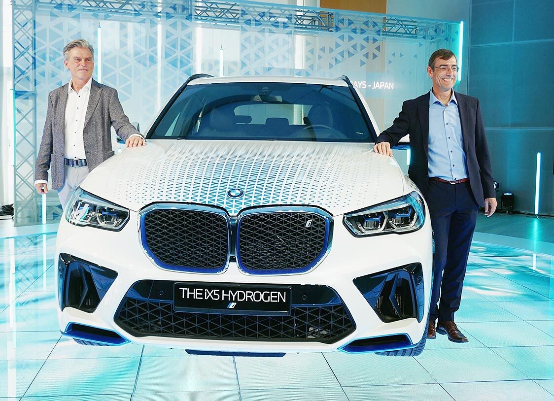 BMW、日本でFCV「X5iハイドロジェン」の実証実験開始 トヨタ「ミライ」と同じFCセル搭載（日刊自動車新聞） | 自動車情報・ニュース - carview!
