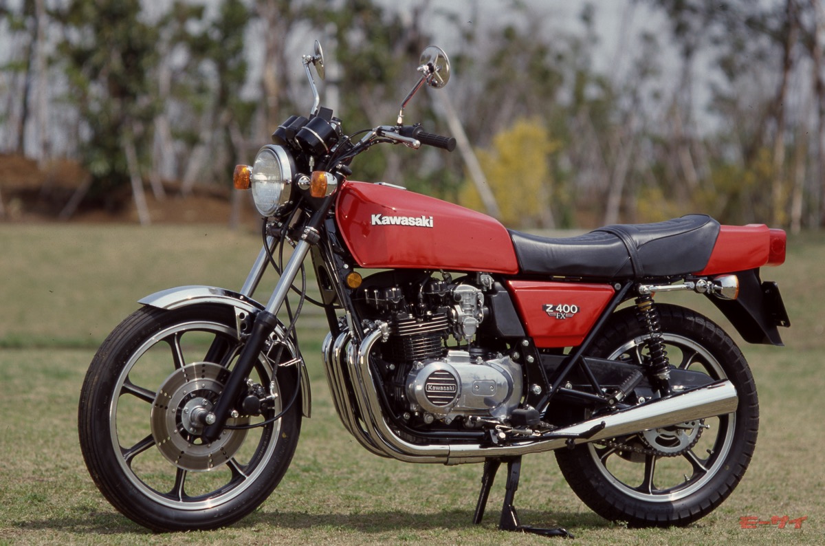 「大型車のカワサキ」は昔から400ccも得意だった！ Z400FX、GPZ400R、ZZR400、ゼファー……そしてニンジャZX-4Rへ（モーサイ） | 自動車情報・ニュース - carview!