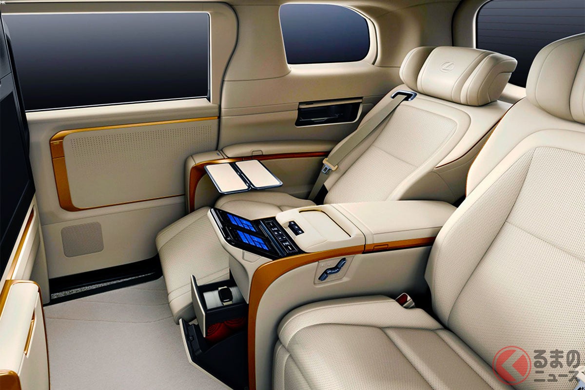 全長5m超え！ レクサス新「四駆ミニバン」発売！ 人気の「アルファード」超える“豪華内装”採用＆快適すぎる「4人乗りモデル」も設定！ 進化した新「LM」がスゴイ！（くるまのニュース ...