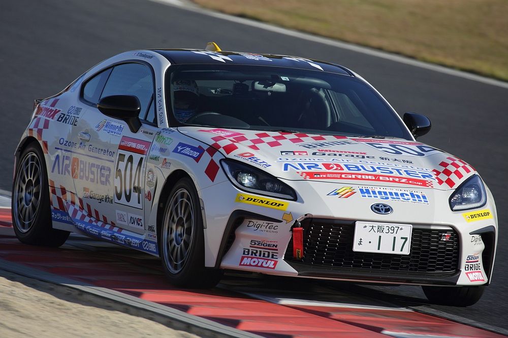 GR86/BRZ Cup第5戦・第6戦岡山｜eスポーツ出身冨林勇佑が王者に。クラブマンは勝木崇文が戴冠（motorsport.com 日本版） | 自動車情報・ニュース - carview!